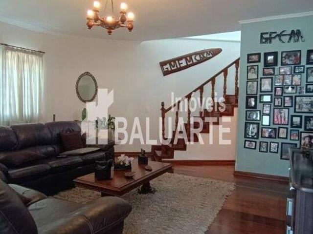 Sobrado a venda no bairro Cupece