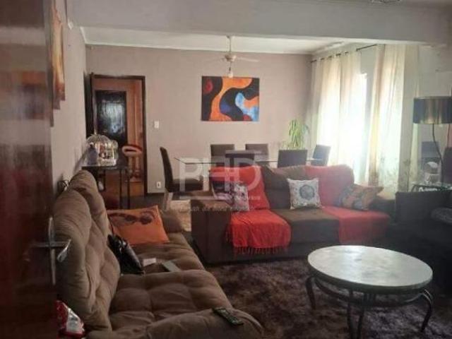 Sobrado à venda no Bairro Campestre Santo André | 4 dorms, 2 suítes e 4 vagas