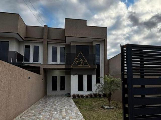 Sobrado à venda no bairro Capela Velha Araucária/PR