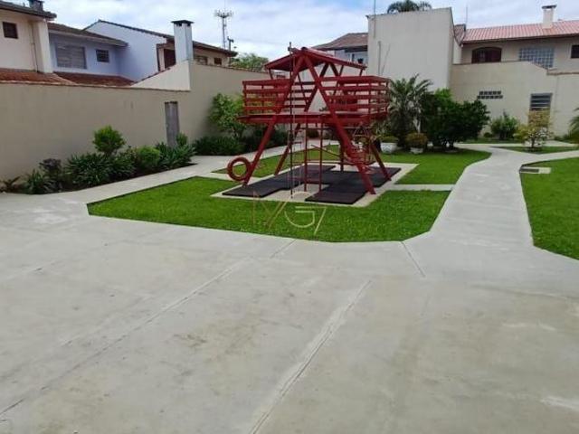 Sobrado à venda no bairro Centro Pinhais/PR