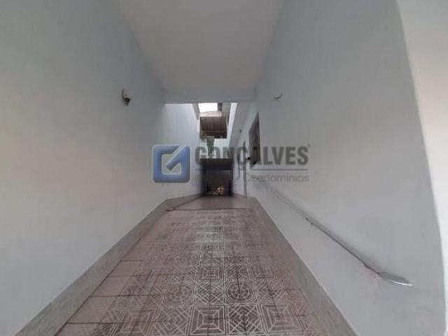 Sobrado à venda no Bairro Cerâmica, São Caetano do Sul/SP, com 340m² e 2 Dormitórios sendo 2 suítes