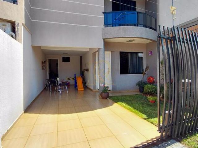 Sobrado à venda no bairro Coqueiral Cascavel/PR
