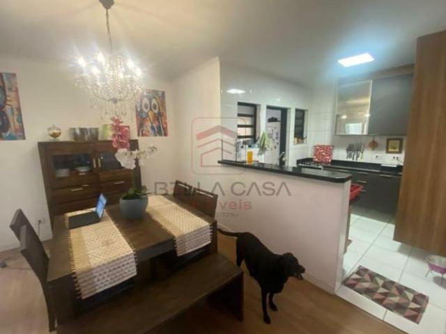 Sobrado a venda no Bairro da mooca com 4 quartos
