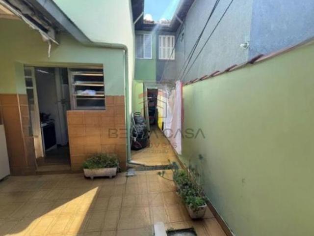 Sobrado a venda no Bairro da mooca com 3 quartos