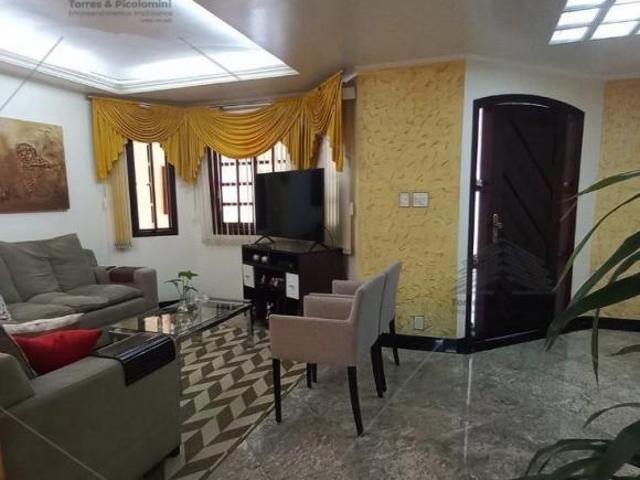 Sobrado a Venda no Bairro da Água Rasa Próximo do Shopping Anália Franco