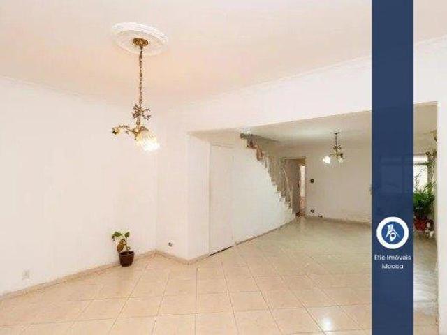 Sobrado, à Venda no Bairro da Vila Cláudia