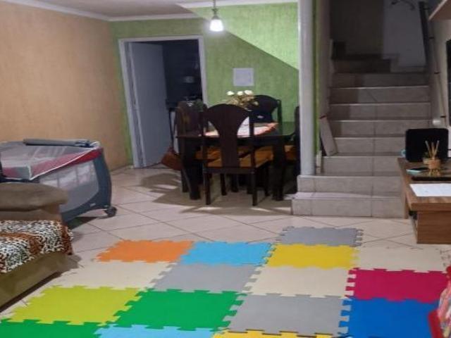 Sobrado à venda no Bairro da Vila Nova Parada na Rua Ângelo Gayoto