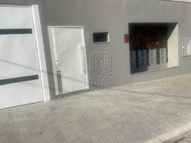 Sobrado à venda no Bairro de Utinga, Condomínio Lucio, 110 m² de área construída