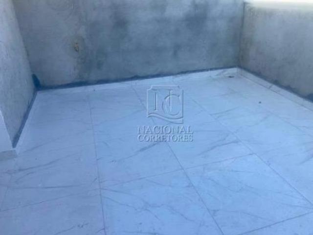 Sobrado à venda no Bairro de Utinga, Condomínio Lucio, 110 m² de área construída