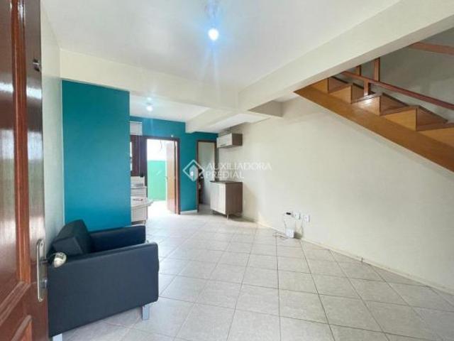 Sobrado à venda no bairro Diamantino