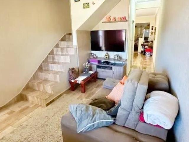 Sobrado à venda no Bairro do Jardim Ipanema Zona Oeste