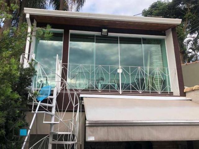 Sobrado à venda no bairro Itapema 250 m² por R$ 930.000 Guararema/SP