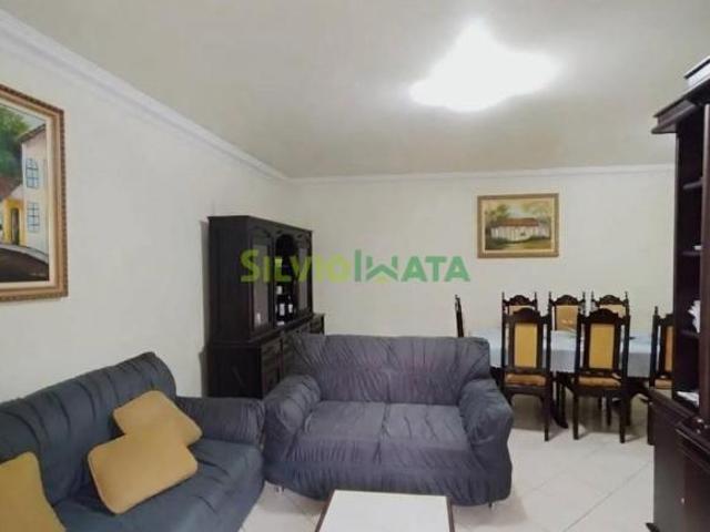 Sobrado a venda no bairro Jardim Alvorada Maringá/PR