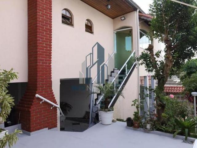 Sobrado à venda no bairro Jardim Casa Pintada São Paulo/SP