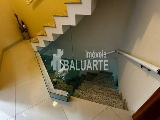 Sobrado a venda no Bairro Jardim Prudência SP 300 m²