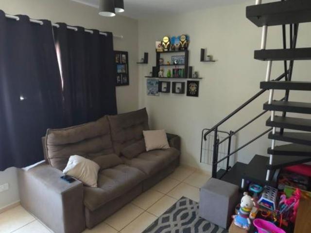Sobrado à venda no bairro Jardim São Judas Tadeu São José dos Campos/SP, sudeste