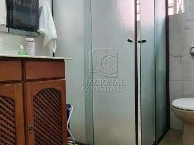 Sobrado a venda no bairro Parque Marajoara em Santo André. Sendo 198 m² de área