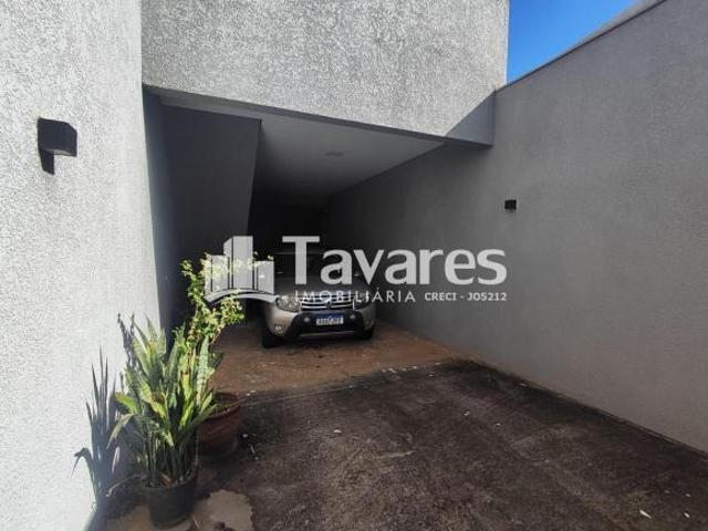Sobrado à venda no bairro Parque Residencial da Gávea Umuarama/PR