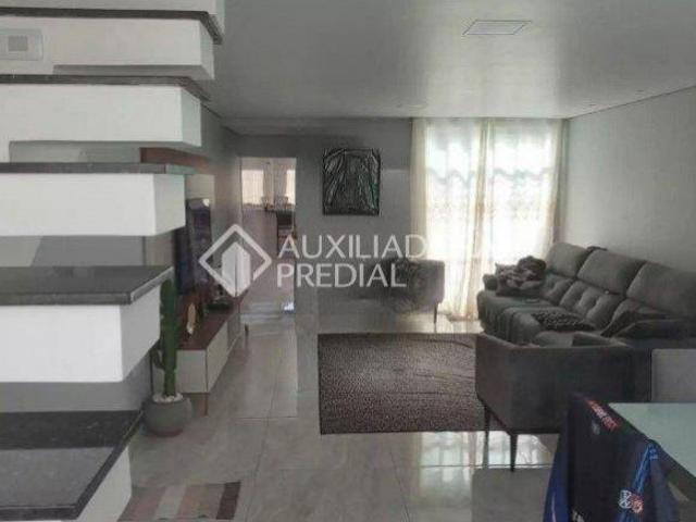 Sobrado à venda no Bairro Planalto, em São Bernardo do Campo, com 276m² de área construída