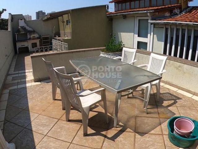 Sobrado à venda no bairro Planalto Paulista, 3 Dorm, 3 Suítes, 4 Vagas,190m²