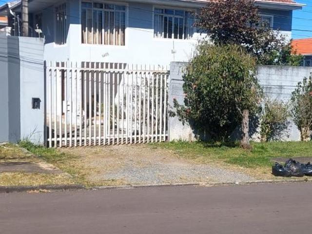 Sobrado à venda no Bairro Portão