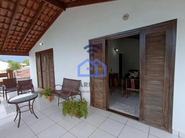 Sobrado à venda no bairro Porto Novo em Caraguatatuba, SP