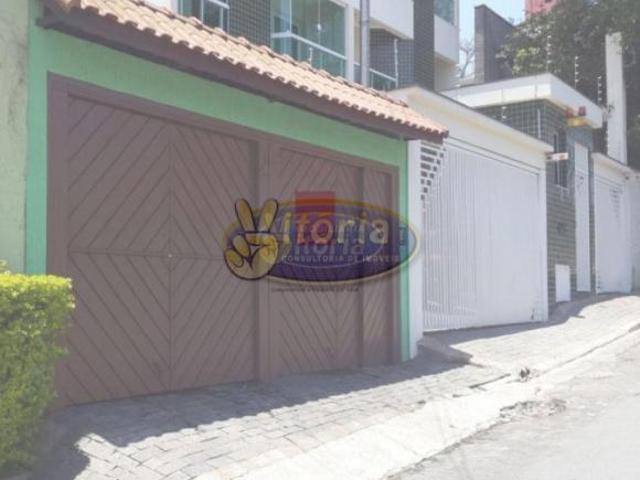 Sobrado a venda no bairro Santa Terezinha SBC