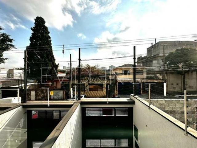 Sobrado à venda no bairro Tatuapé com 138 m² de área útil