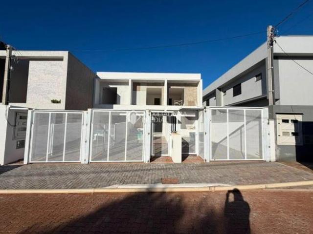 Sobrado à venda no Bairro Universitário