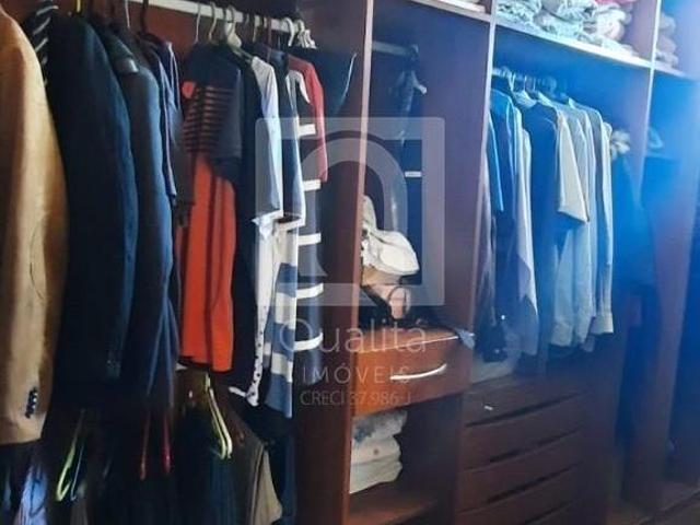 Sobrado à venda no bairro Vila Carvalho em Sorocaba