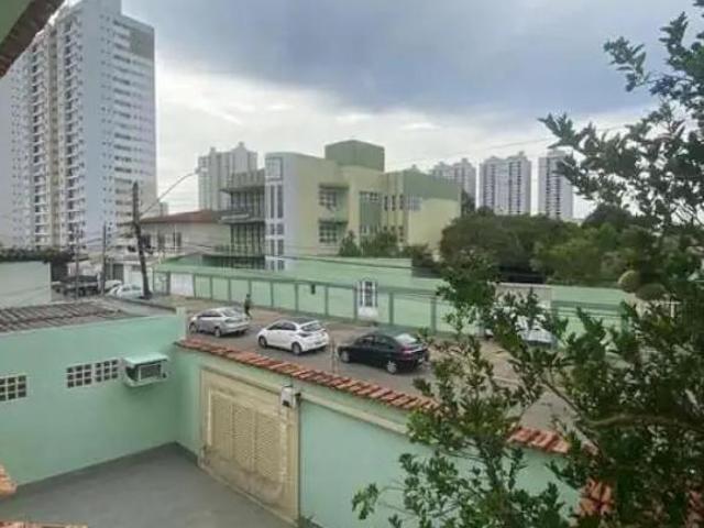 Sobrado à venda no bairro Vila Fróes Goiânia/GO