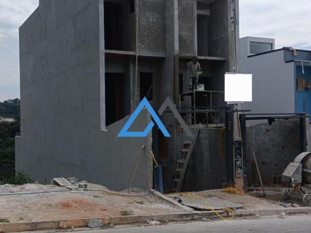 Sobrado à venda no bairro Villa Real – Portal das Alamedas, Franco da Rocha/SP