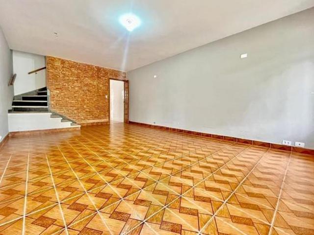 SOBRADO À VENDA NO BROOKLIN, 2 DORMITÓRIOS, 1 VAGA