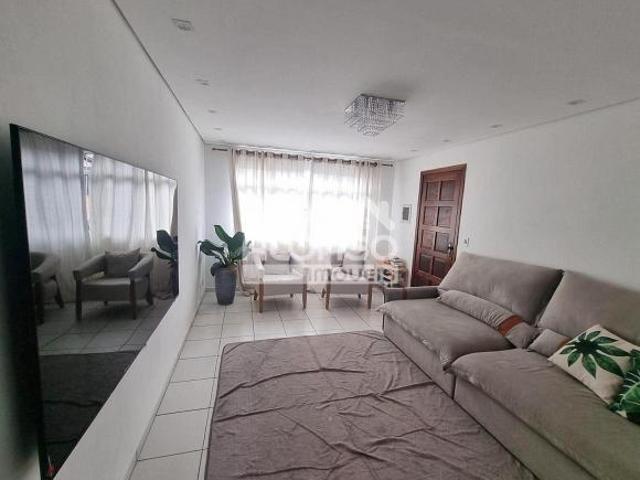 Sobrado à venda no Butantã, 03 quartos sendo 01 suite, 02 vagas!