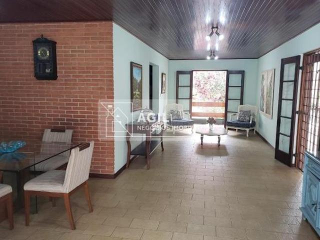 Sobrado a venda no Esplanada 3 pavimentos e Edícula, São José dos Campos