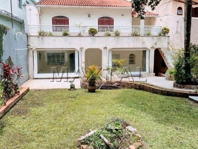 Sobrado à venda no Horto Florestal, com 5 dormitórios, sendo 2 suítes e 3 vagas