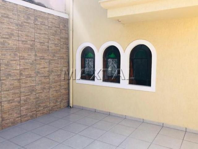 Sobrado à venda no Imirim com 2 dormitórios, sala 2 ambientes, cozinha com armários e 1 vaga