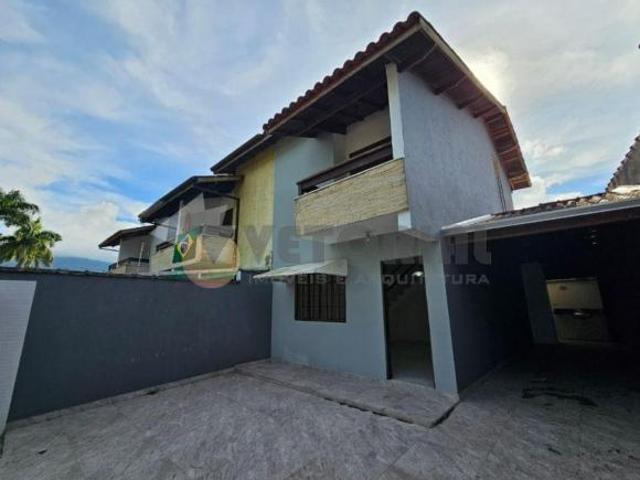 Sobrado à venda no Indaiá em Caraguatatuba SP