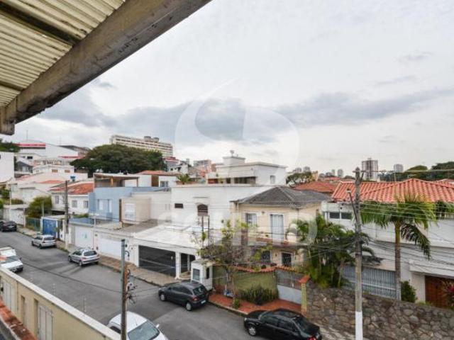 Sobrado á Venda no Ipiranga com 384m², 4 quartos sendo 2 suítes, 2 vagas