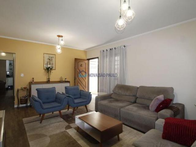 Sobrado à venda no Jabaquara com 4 dormitórios, 1 suíte, 168m²