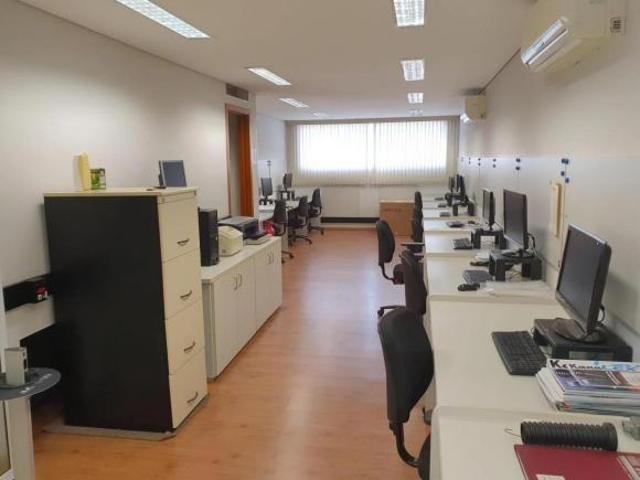 Sobrado à venda no Jabaquara com 200m² 5 dormitórios 1 suíte 4 banheiros 2 vagas
