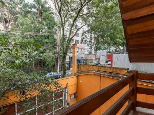 Sobrado à venda no Jabaquara | 4 Dormitórios 4 Suítes | 4 Vagas | 228m² de área construída