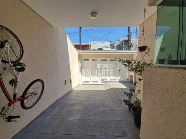 Sobrado a Venda no Jardim Marajoara com 3 Quartos e 3 banheiros 2 vagas