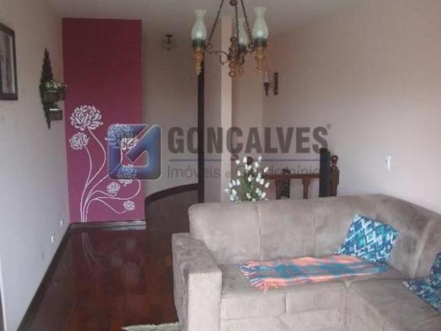 Sobrado à venda no Jardim Marajoara, Santo André – 3 quartos, 1 suíte, 5 vagas