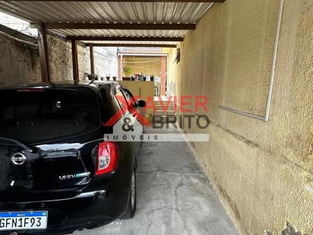 Sobrado à venda no Jardim Maringá com 5 quartos, suíte, quintal e 3 vagas Aceita financiamento