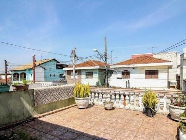 Sobrado à venda no Jardim Modelo com 110m² 3 dormitórios 1 suíte 2 banheiros 2 vagas