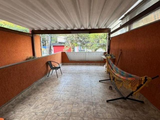 Sobrado à venda no Jardim Monte Alegre Taboão da Serra/SP 125m² 2 dormitórios