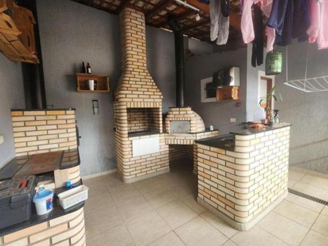 SOBRADO Á VENDA NO JARDIM MONTE ALEGRE, ÓTIMA OPORTUNIDADE !