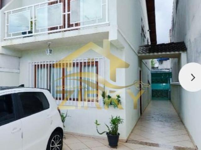 Sobrado a venda no Jardim Monte Carmelo Guarulhos 3 Dorms