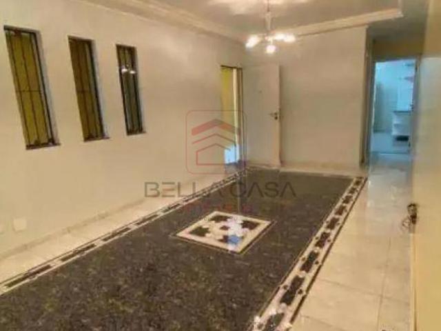 Sobrado à venda no Jardim Avelino 210m2 3 dormitórios 1 suíte 5 vagas